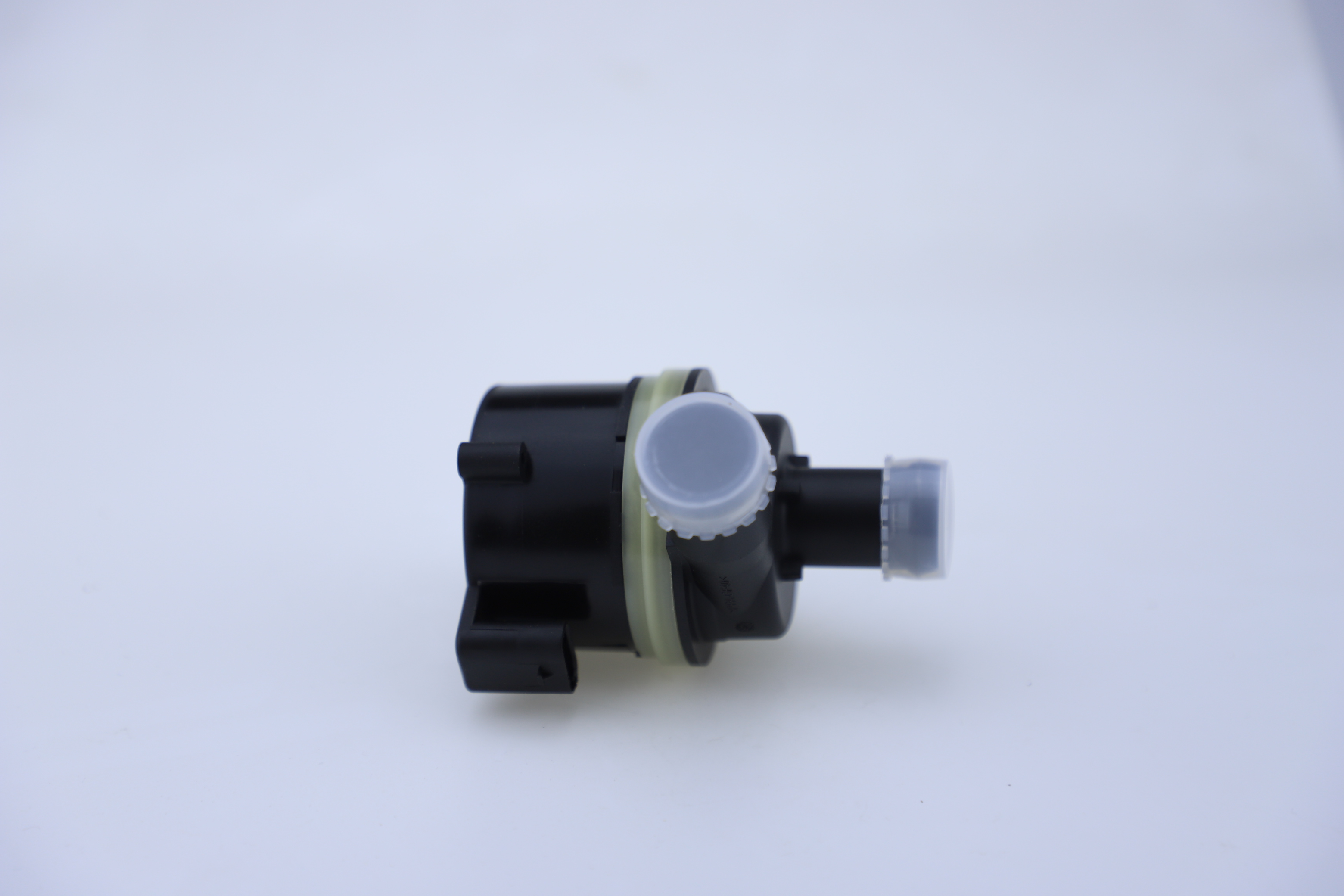 Electric Water Pump for VW Touareg Amarok auto water pump 059121012B ...